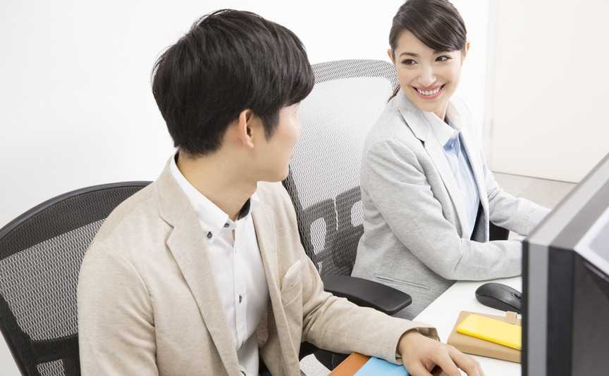 報告・連絡・相談は、社会人としての基本マナー。 社内ビジネスマナーの30の基本 Happylifestyle